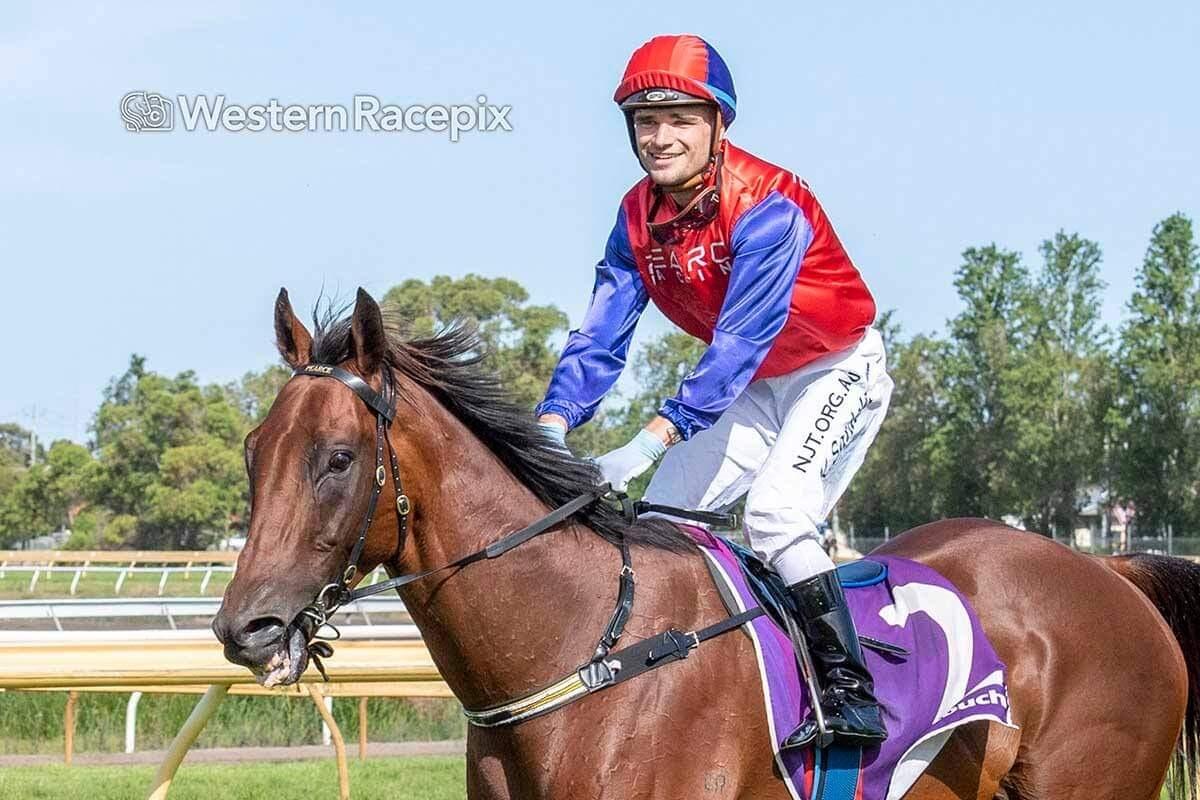 Double Jeopardy scores first win in the west - Pearce Racing