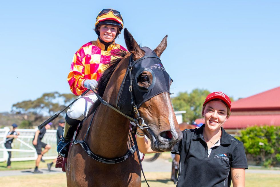 Spirit Of Luna wins on debut - Pearce Racing