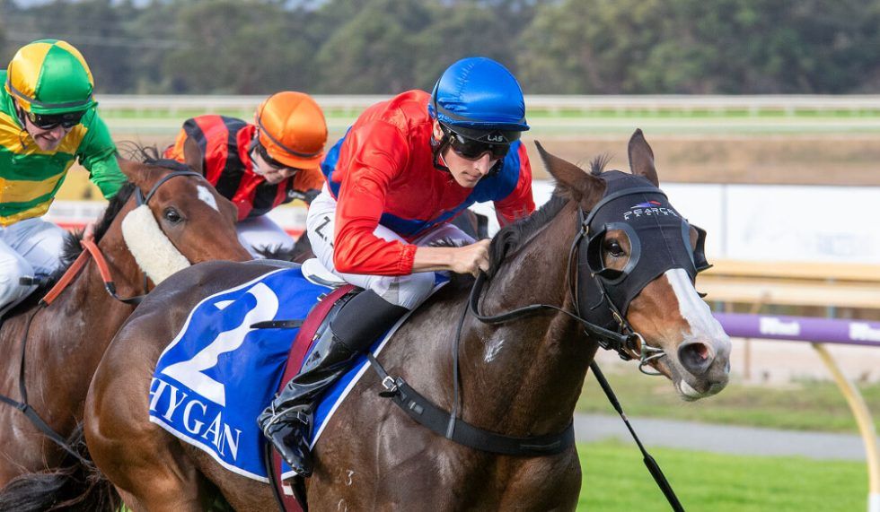 Hezangelic salutes first up - Pearce Racing