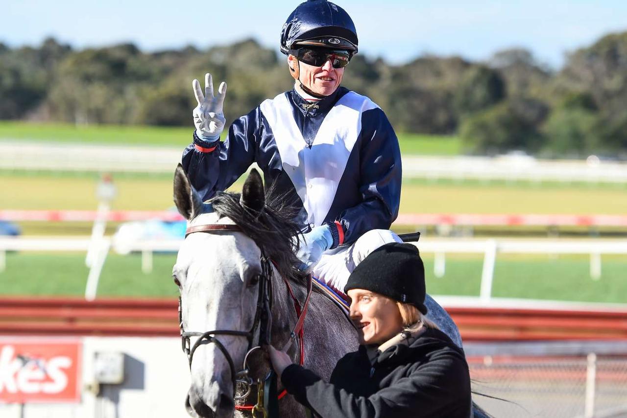 Winning treble at Sandown - Craig Williams