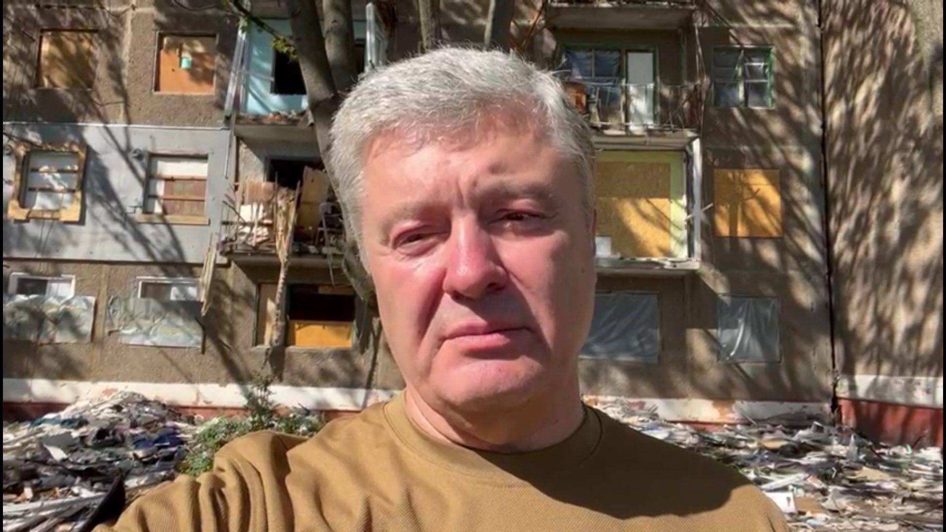 The 5th President of Ukraine Petro Poroshenko thanks Australia - Craig ...