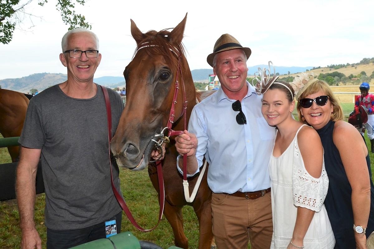 Little Red Devil gives ADR first Country Cup | Andrew Dale Racing ...
